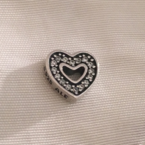 Pandora | Jewelry | Pandora Captured Heart Petite Locket Charm | Poshmark
